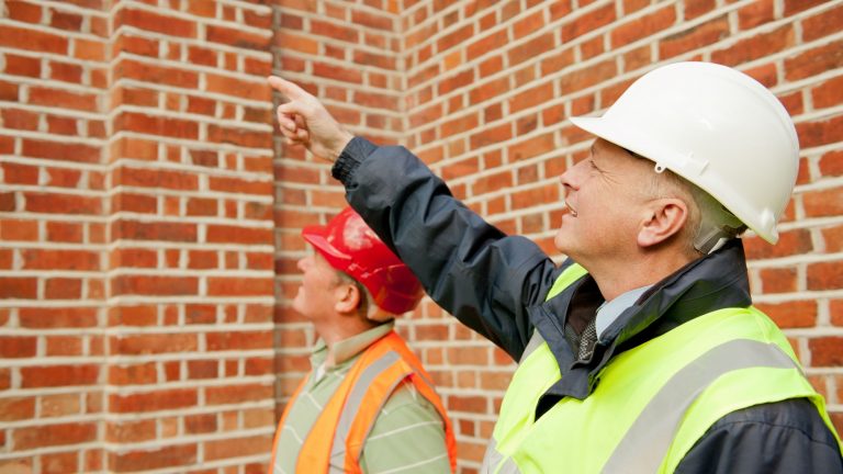 What you need to know about building defects - SBS Australia
